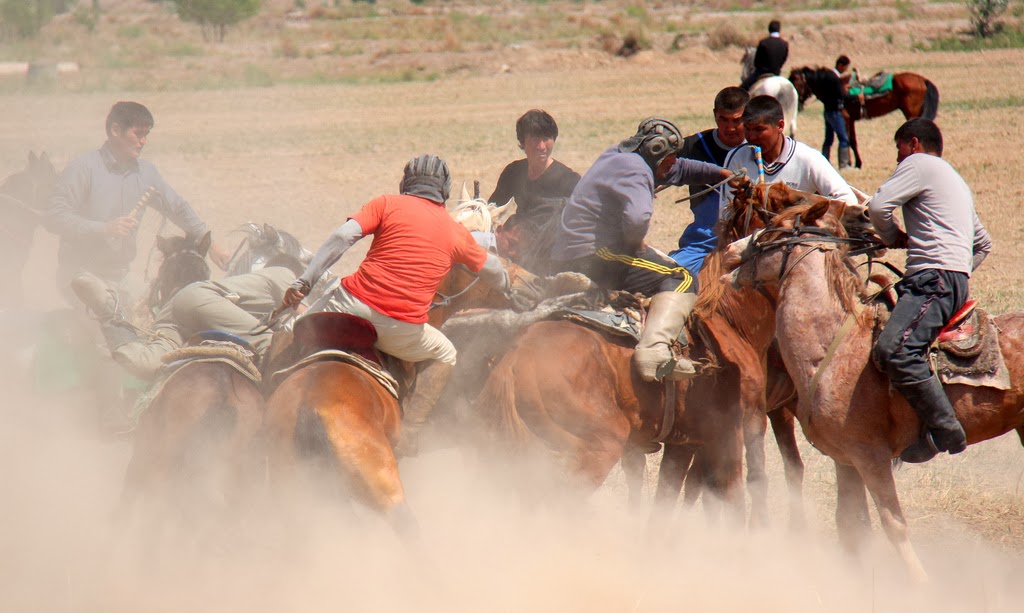 KARAKALPAKSTAN BLOG: Uloq-kopkari - "Dzhigit" - Skilled Horseman of ...