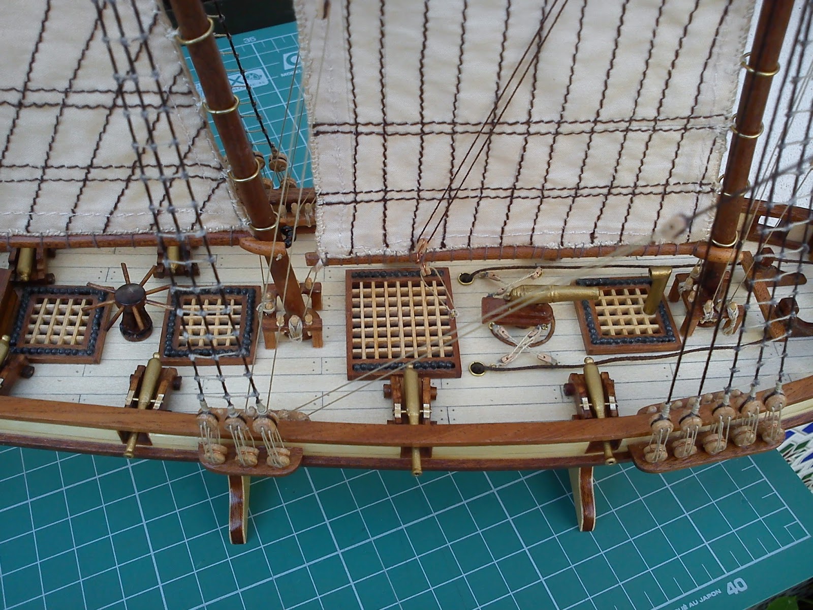 MODELISMO BAILEN: Construcción de la Goleta Halcón 1840