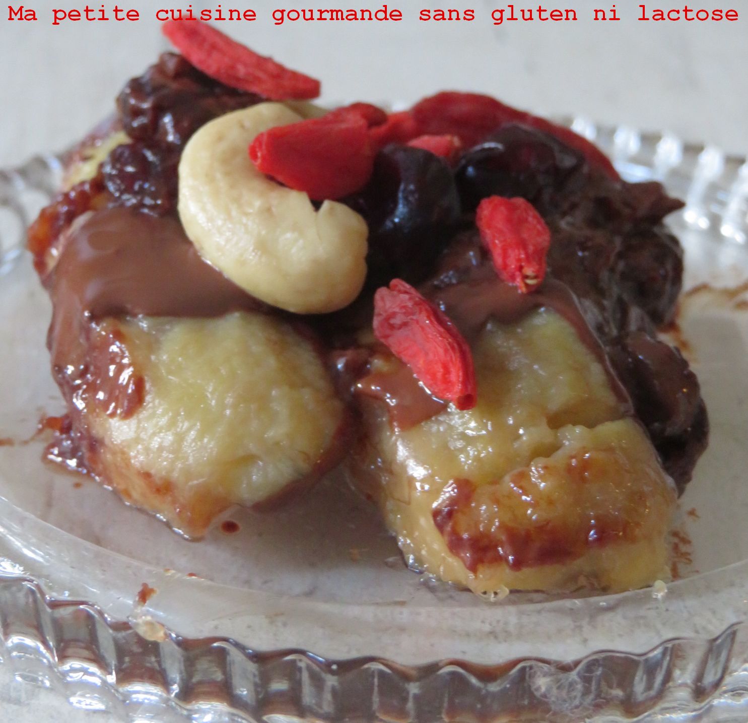 Bananes cuites au chocolat et aux super fruits - Ma petite cuisine ...