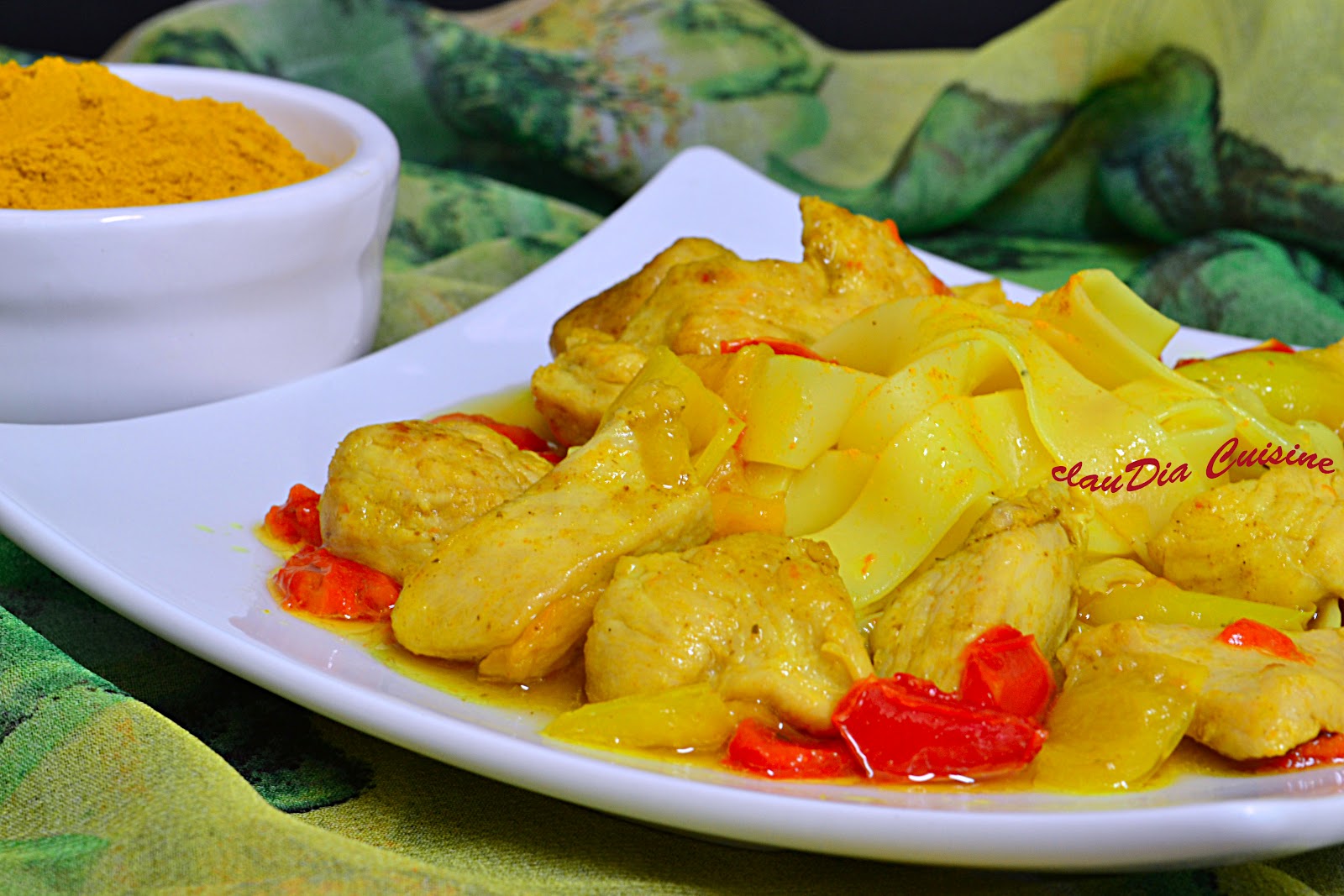 dia.cuisine: Pui indian cu curry si ardei