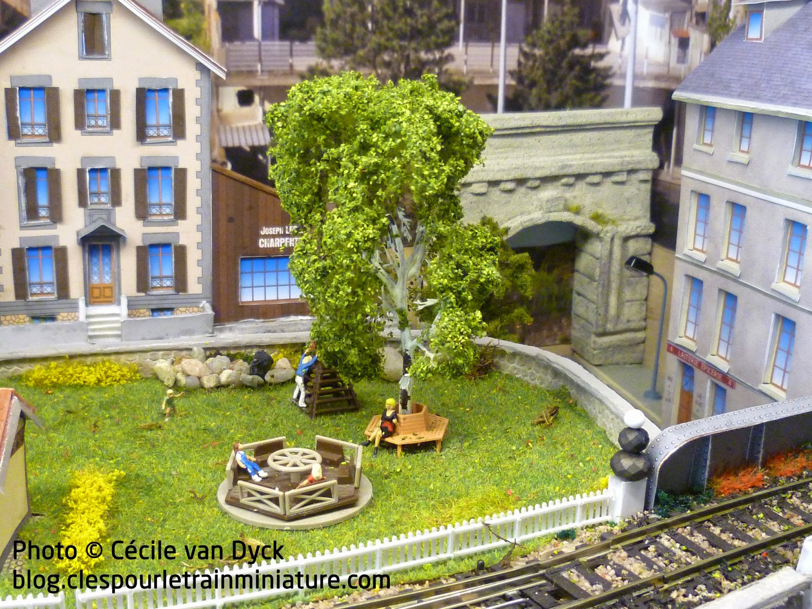 Clés pour le train miniature: avril 2015