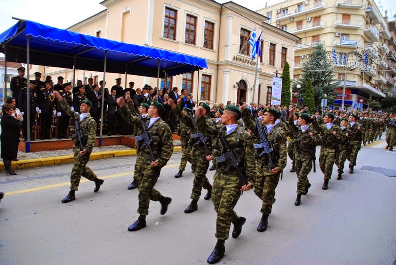 Naouseika - Nea: ΣΑΡΩΣΕ Η Β'ΜΟΙΡΑ ΚΑΤΑΔΡΟΜΩΝ ΣΤΗΝ ΣΤΡΑΤΙΩΤΙΚΗ ΠΑΡΕΛΑΣΗ ...