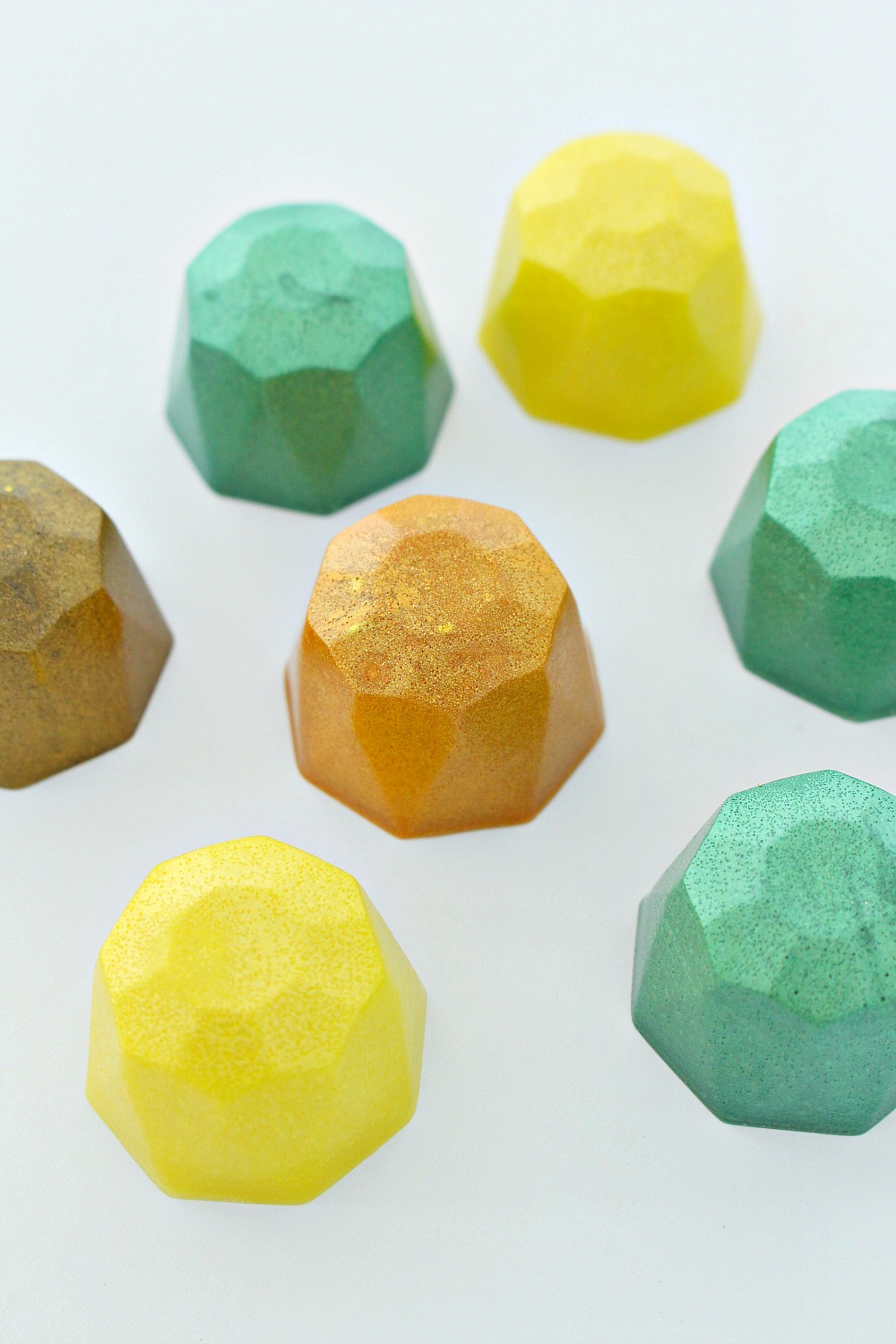 DIY Gemstone Soap Tutorial | How to Make Soap Rocks | Dans le Lakehouse