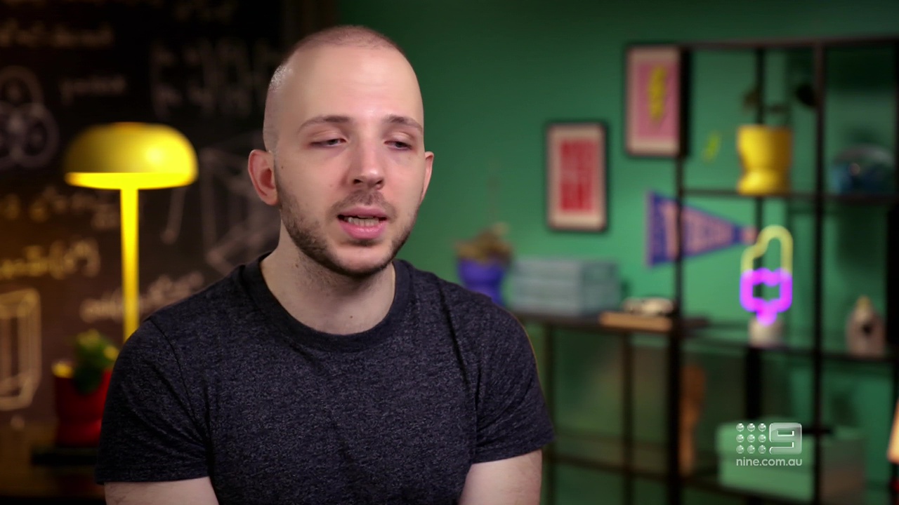 ausCAPS: Alexander Wojno shirtless in Beauty And The Geek Australia 7 ...