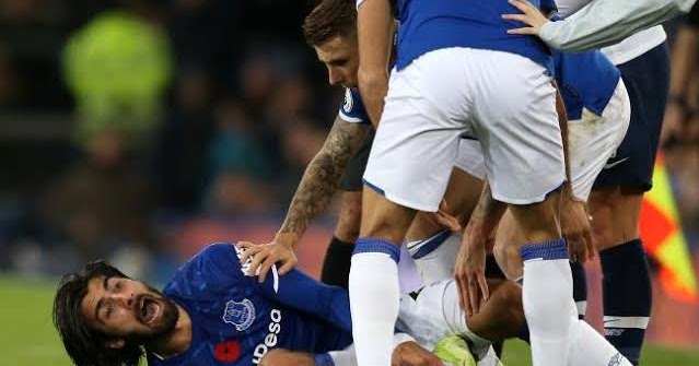 MAX SPORTS: ANDRE GOMES SHOCKING INJURY | UNDERGOES SURGERY