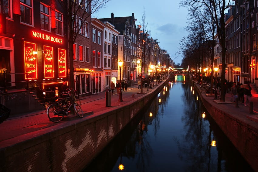 Holanda | Amsterdam - Red LIght District - Bairro da Luz Vermelha - World by 2 - Dicas de Viagem