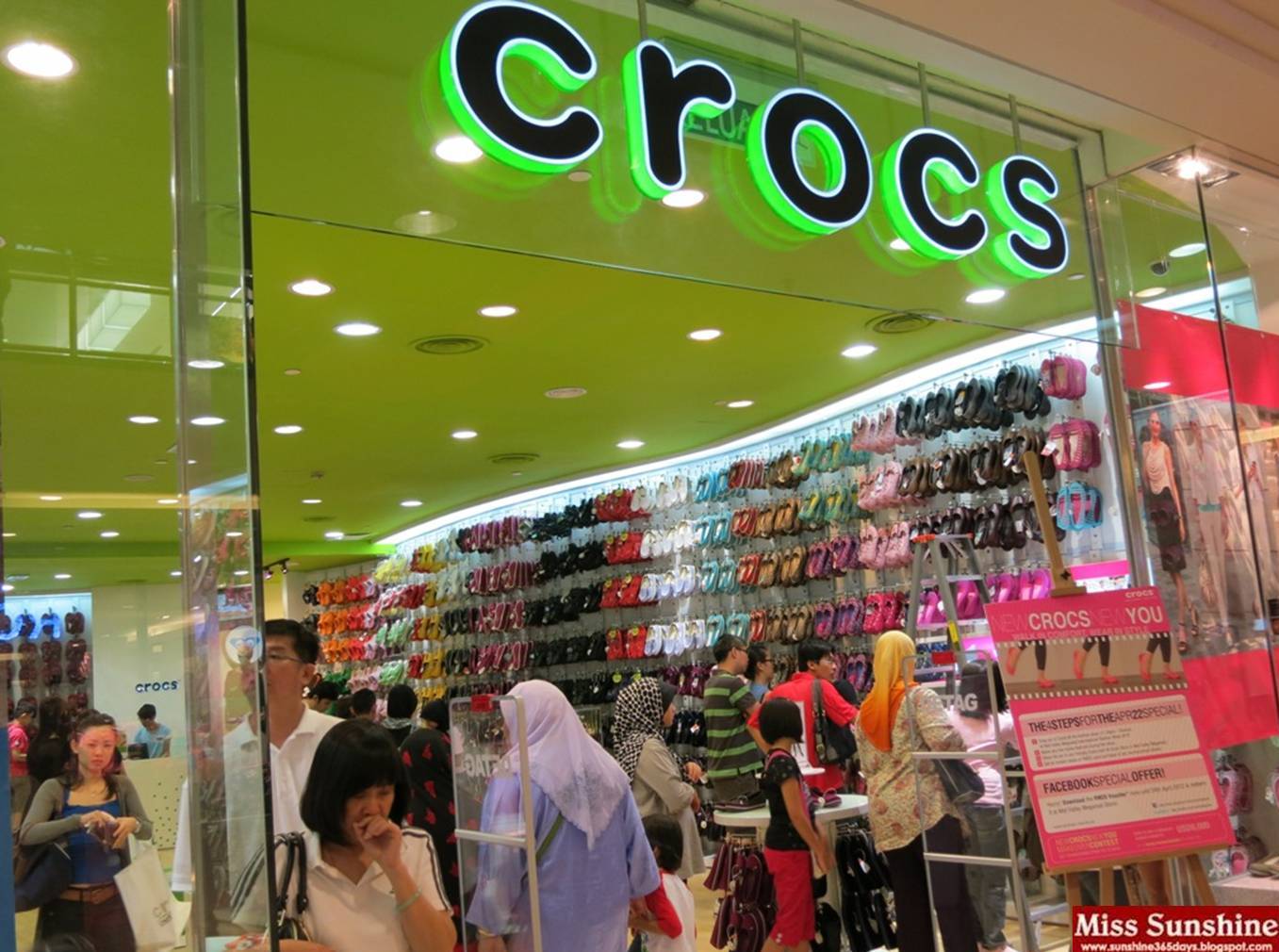 Sunshine Kelly | Beauty . Fashion . Lifestyle . Travel . Fitness: Crocs ...