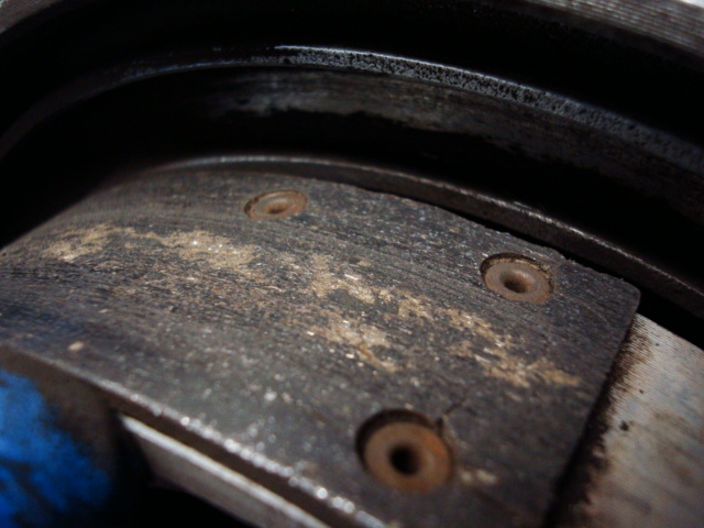 Scottie's Workshop: Replacing brake shoe linings on a BMW /2 Motorcycle