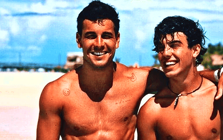 ¡Qué Hot! Óscar Casas, hermano de Mario Casas, deleita a sus seguidores ...