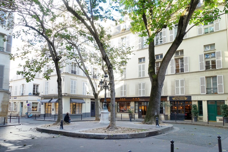 Paris : La Place de Furstemberg à Saint Germain des Prés n'existe pas ...