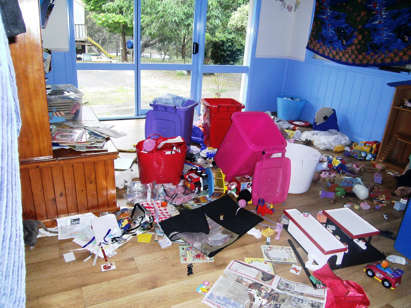 Cleaning the Play Room….after the kids have trashed it. – No Excuses!