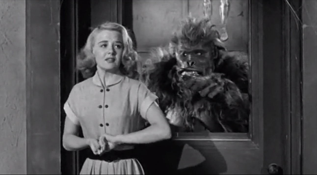 The Bloody Pit of Horror: Spooks! (1953)