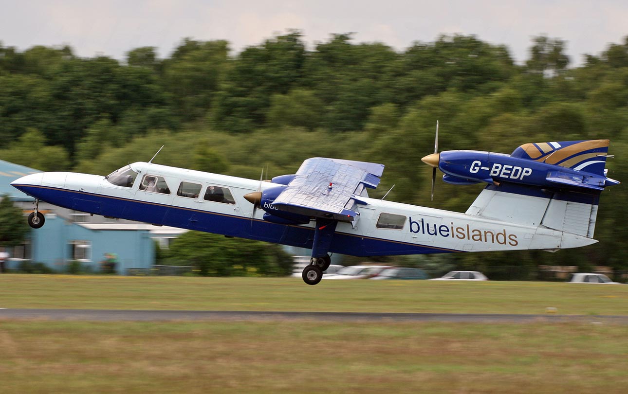 nhungdoicanh: Britten-Norman Trislander