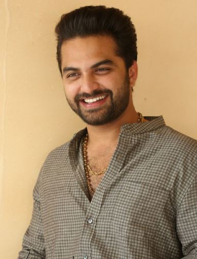 Vishwak Sen Actor Family Wife Biography Parents children's Marriage Photos