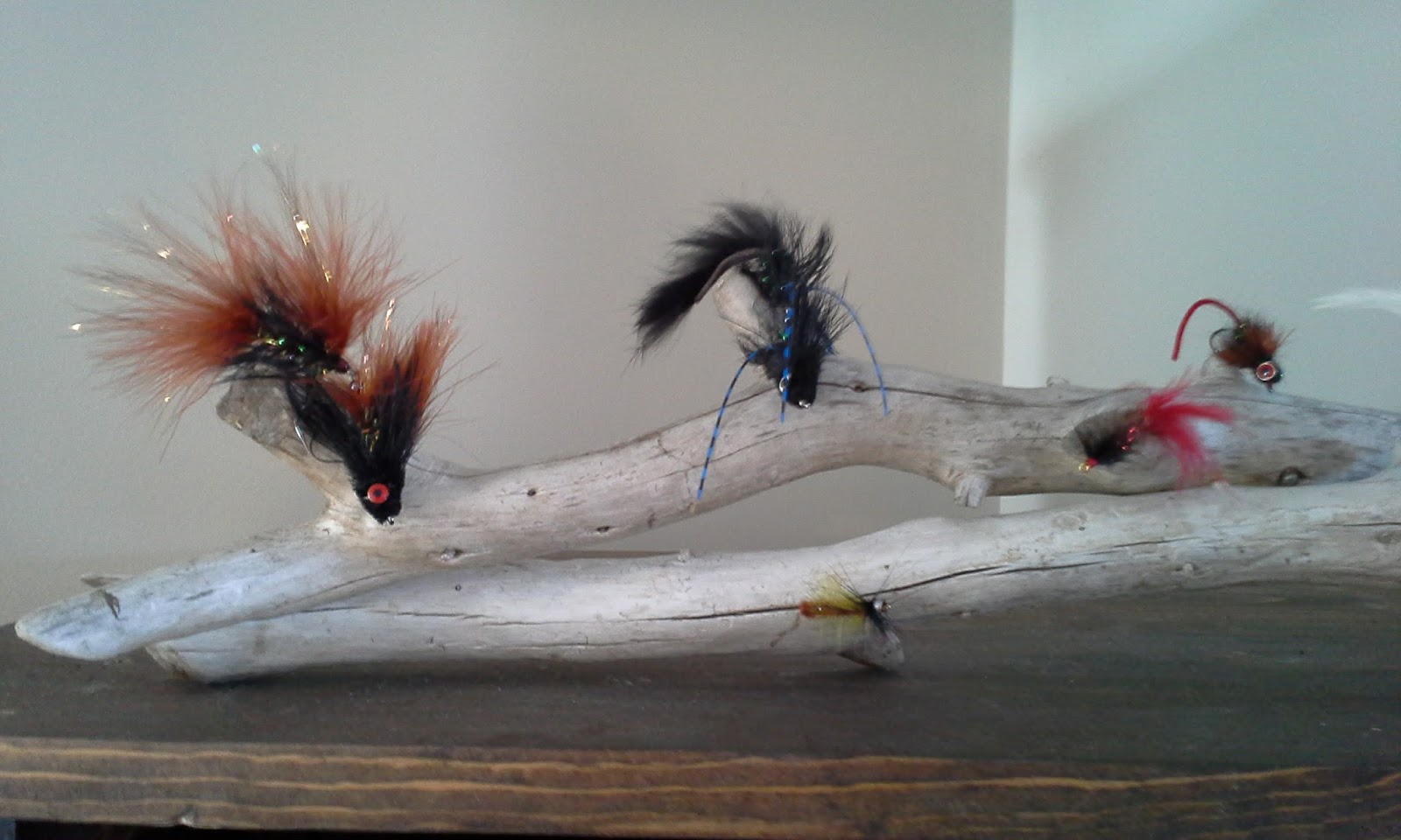 The Show Me Fly Guy: Driftwood Fly Display