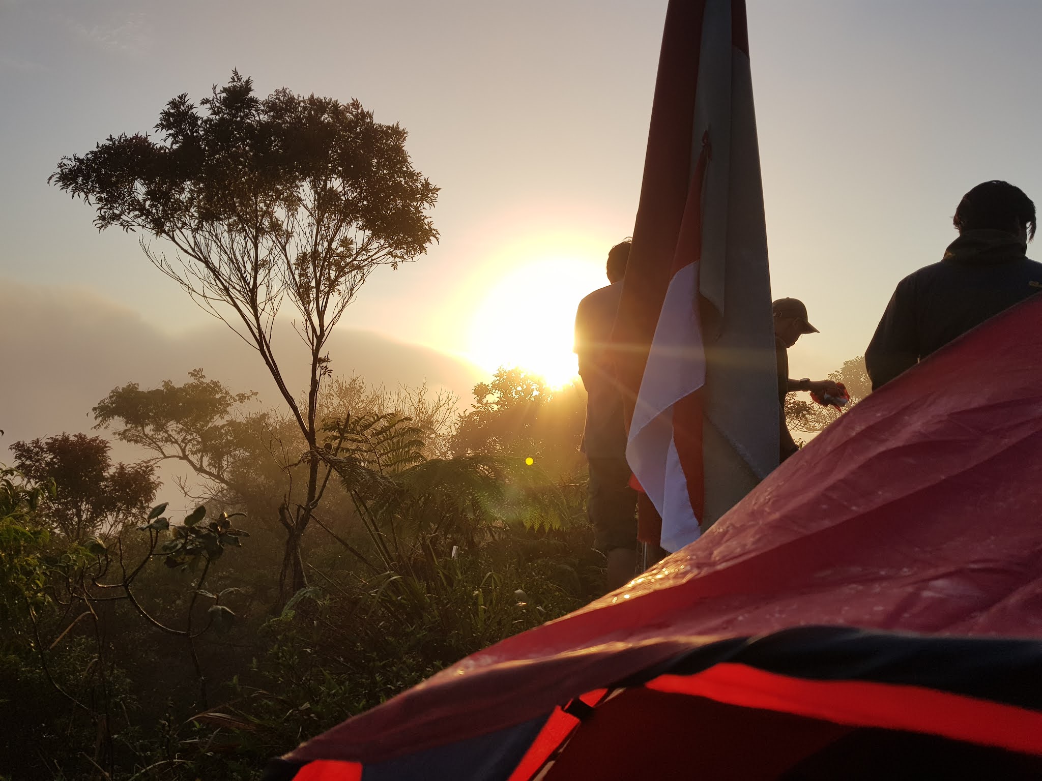 Insomasta: Pendakian Gunung Rajabasa