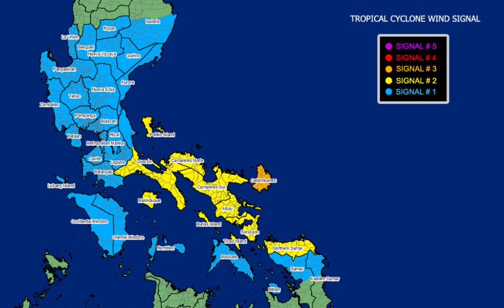 Near Super Typhoon Rolly endangers Bicol region, Quezon