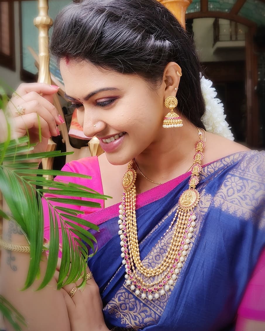 Serial Actress Rachitha mahalakshmi Dinesh Beautiful saree Pics