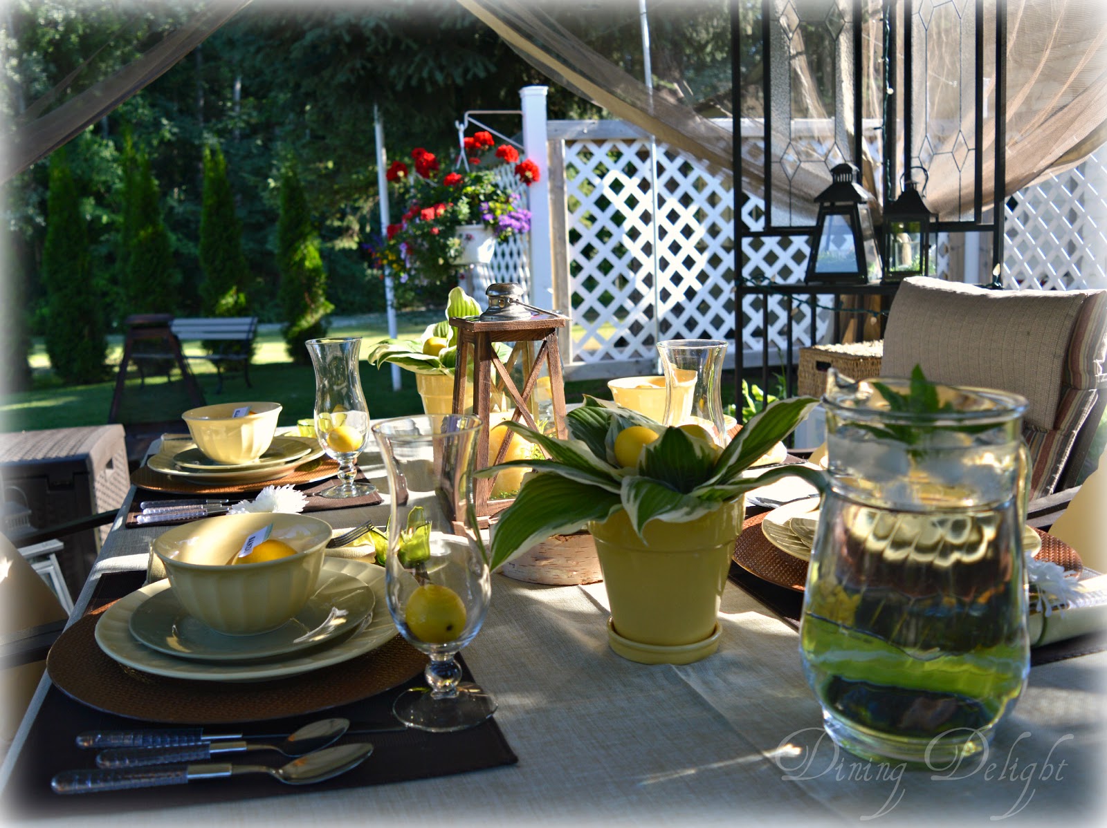Dining Delight: Lemon Yellow and Woodsy Brown Tablescape