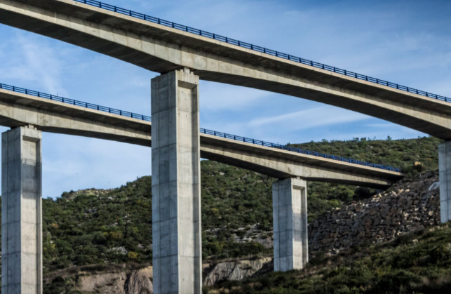 Internal Redundancy and External Redundancy in Structural Analysis