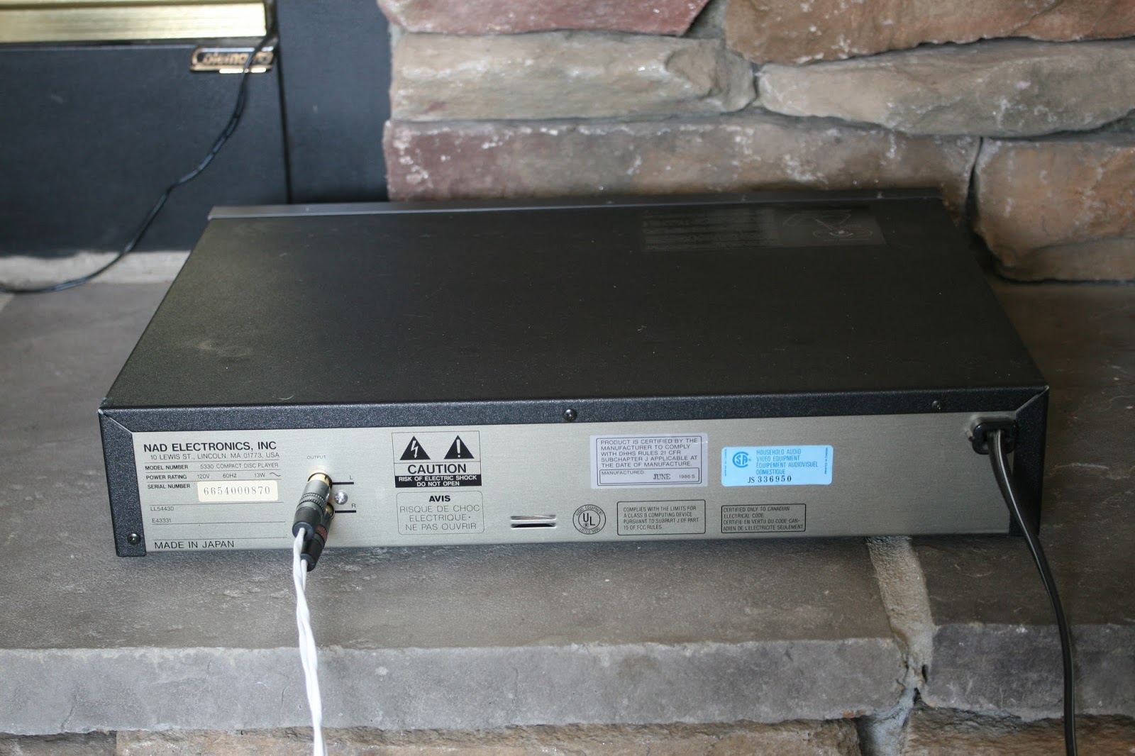 Vintage Audio Reviews: NAD 5330 CD player