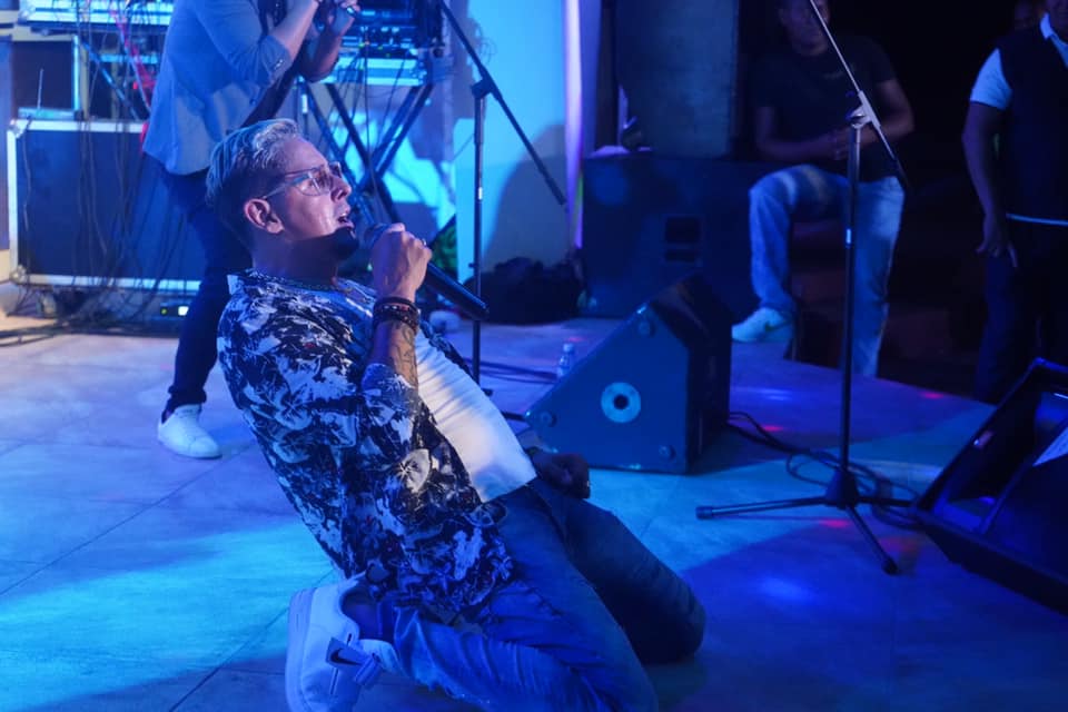 SALSA Y TIMBA Blog Oficial: PAULITO FG Y SU ELITE CELEBRAN 28 AÑOS DE ...