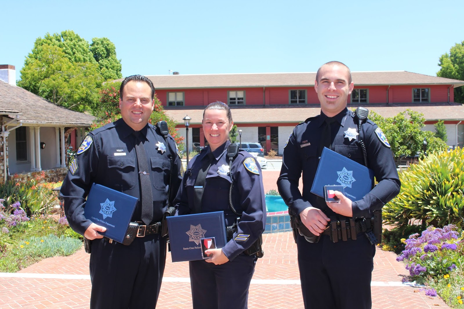 Santa Cruz Police: Santa Cruz Police Officers Honored With Life Saving ...