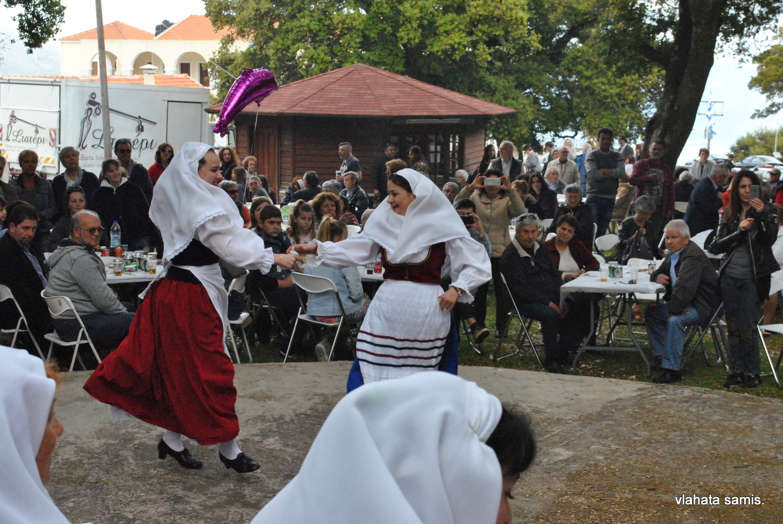 vlahata samis ΚΕΦΑΛΟΝΙΑ: Το πανηγύρι στα Θέματα.