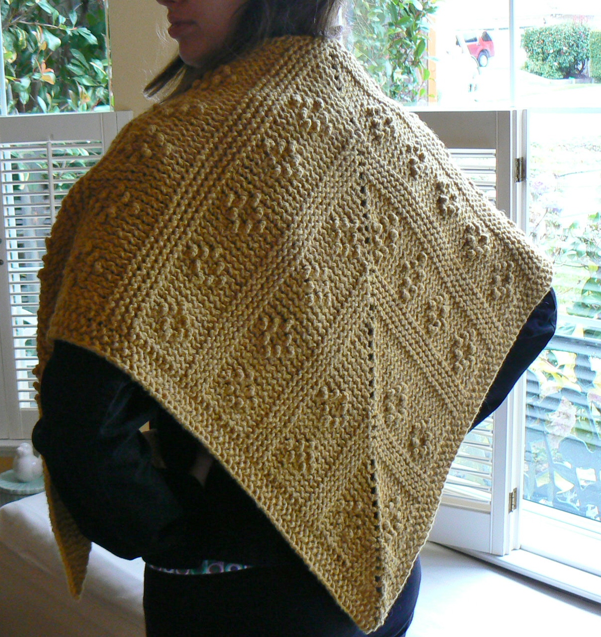 Renee Van Hoy Designs Innovative Patterns for Loom Knitters: Waves of ...