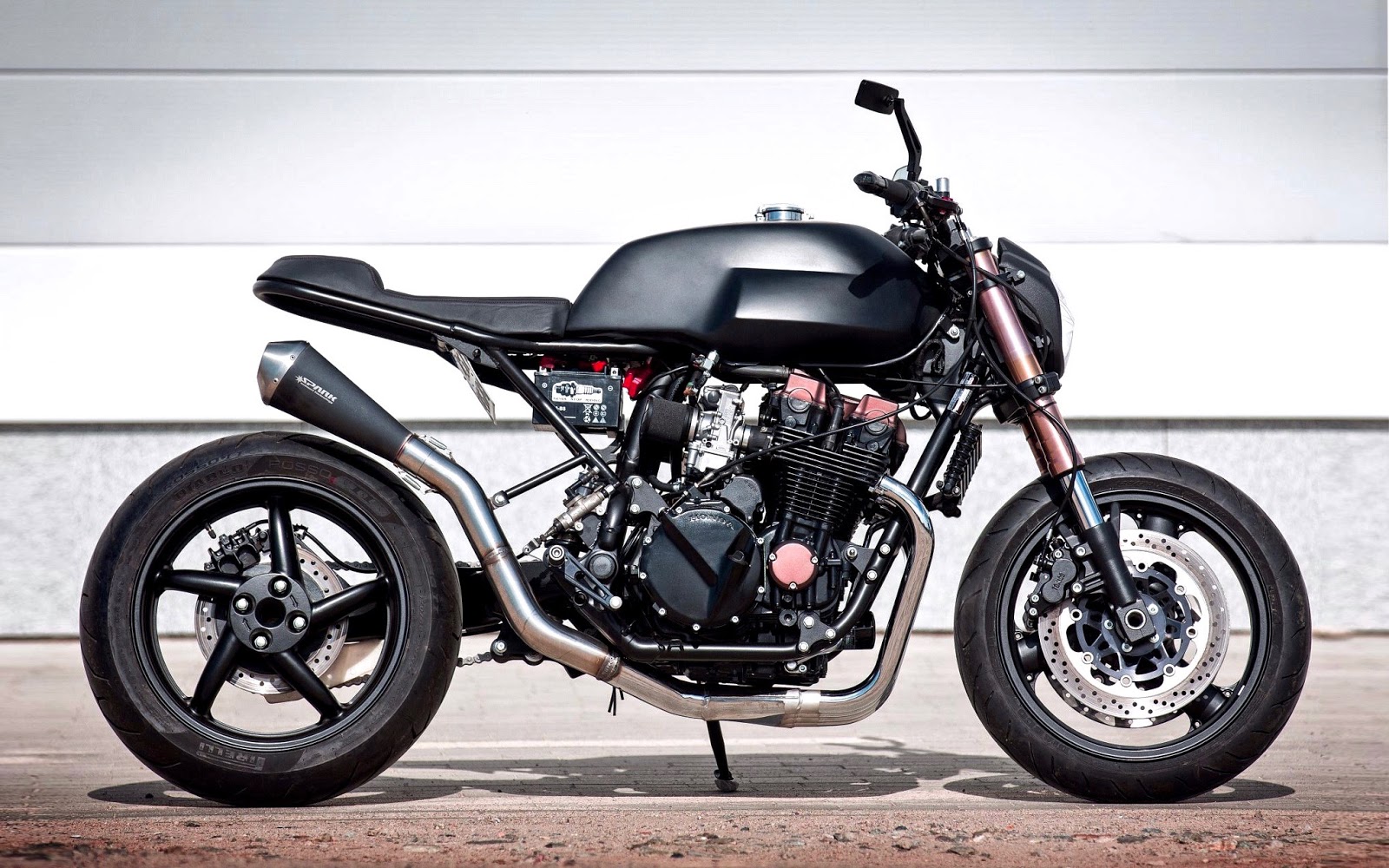 RHCC Sevenfifty - Inazuma café racer