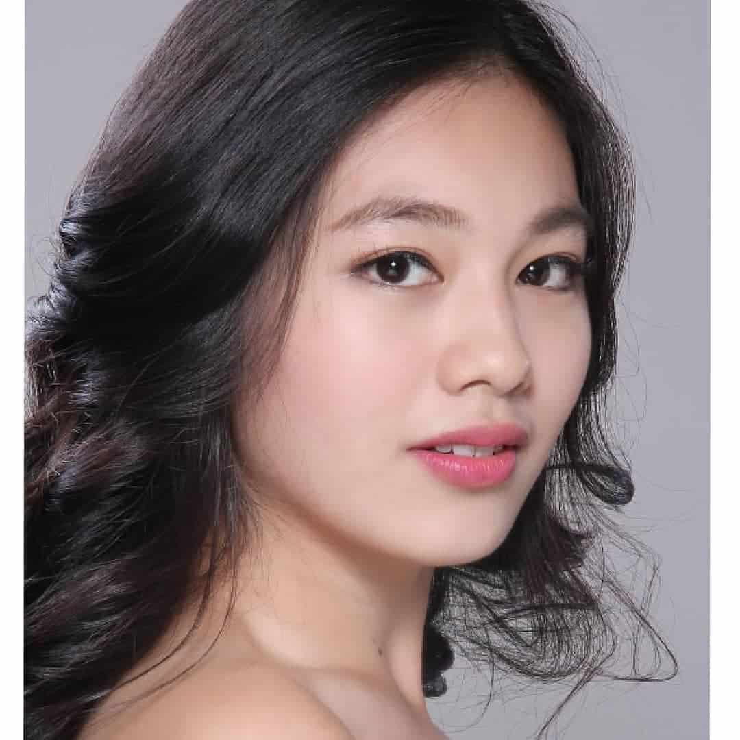 √ Claudy Putri - Biodata, Agama, Film dan Profil Lengkap - Katakita