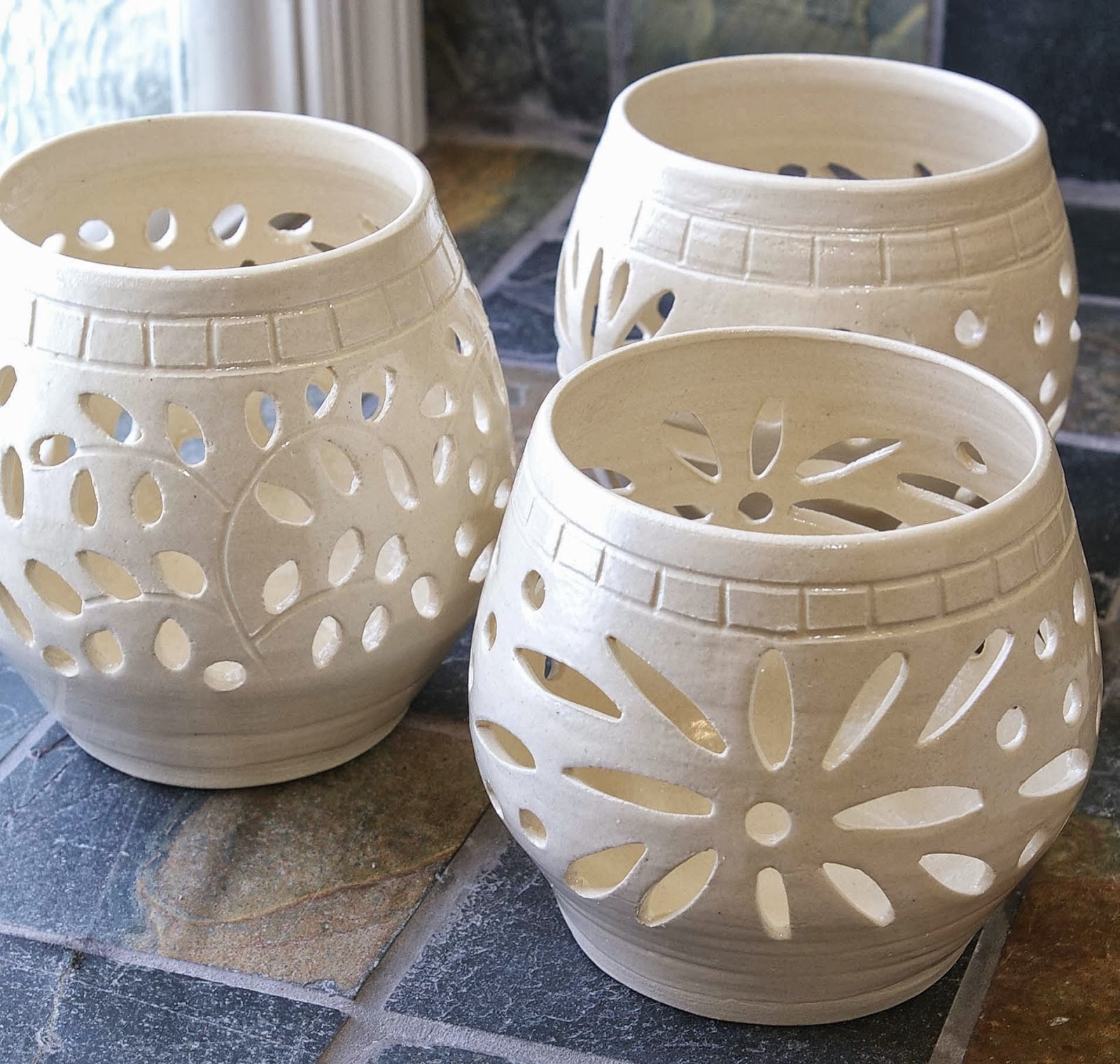 Ceramics: Positive / Negative