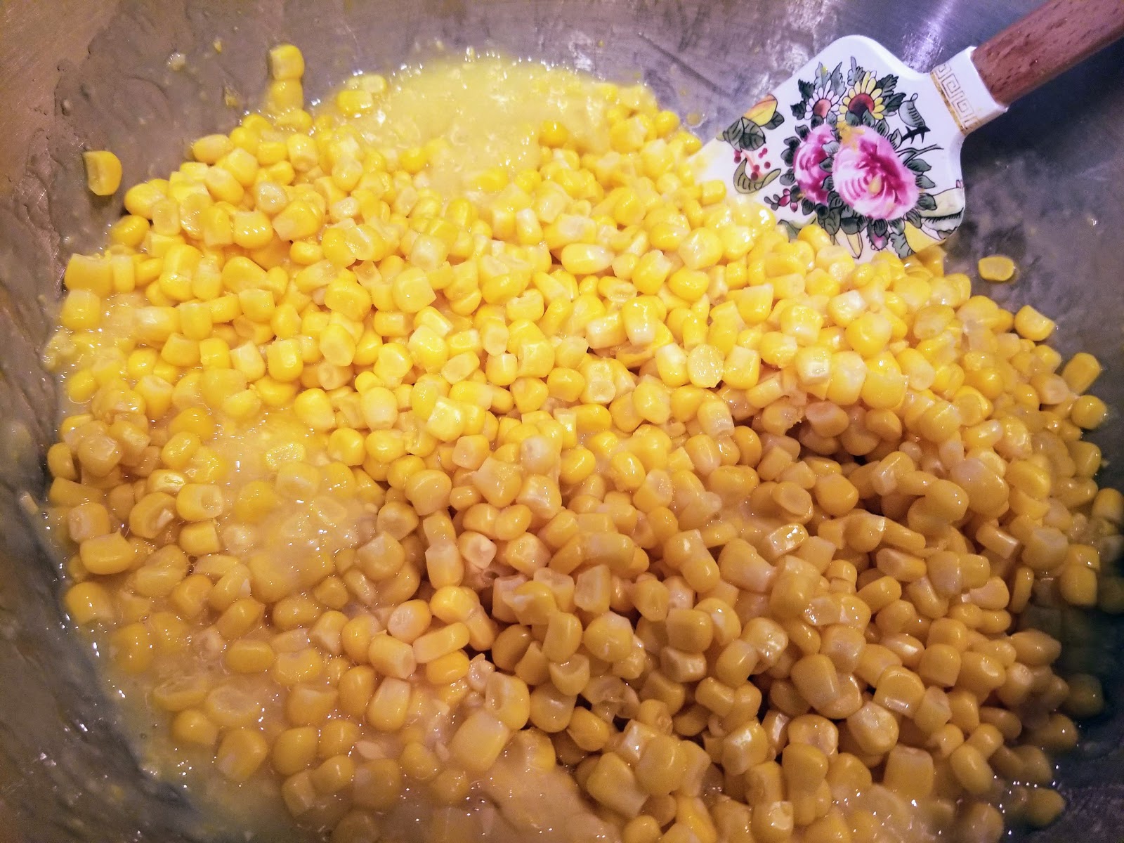 The Carnivorous Food Breeze: Corn Casserole (or... "Crock Pot Corn Plop!")