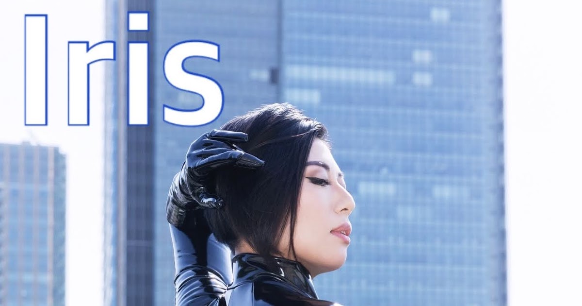 Dive Deep into... by domina Iris