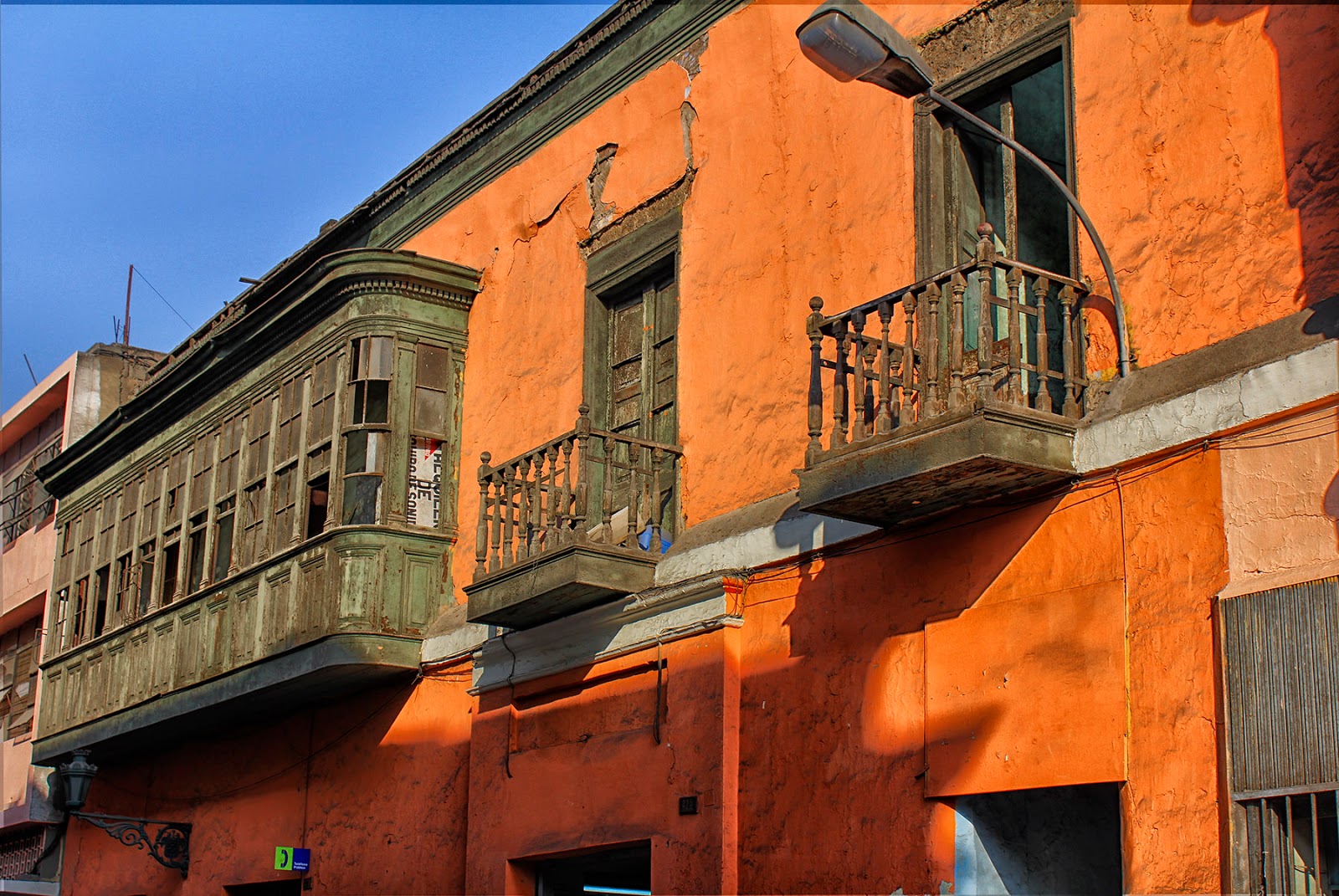 Mis fotos preferidas (My favorite pictures): Los Balcones cubiertos del ...