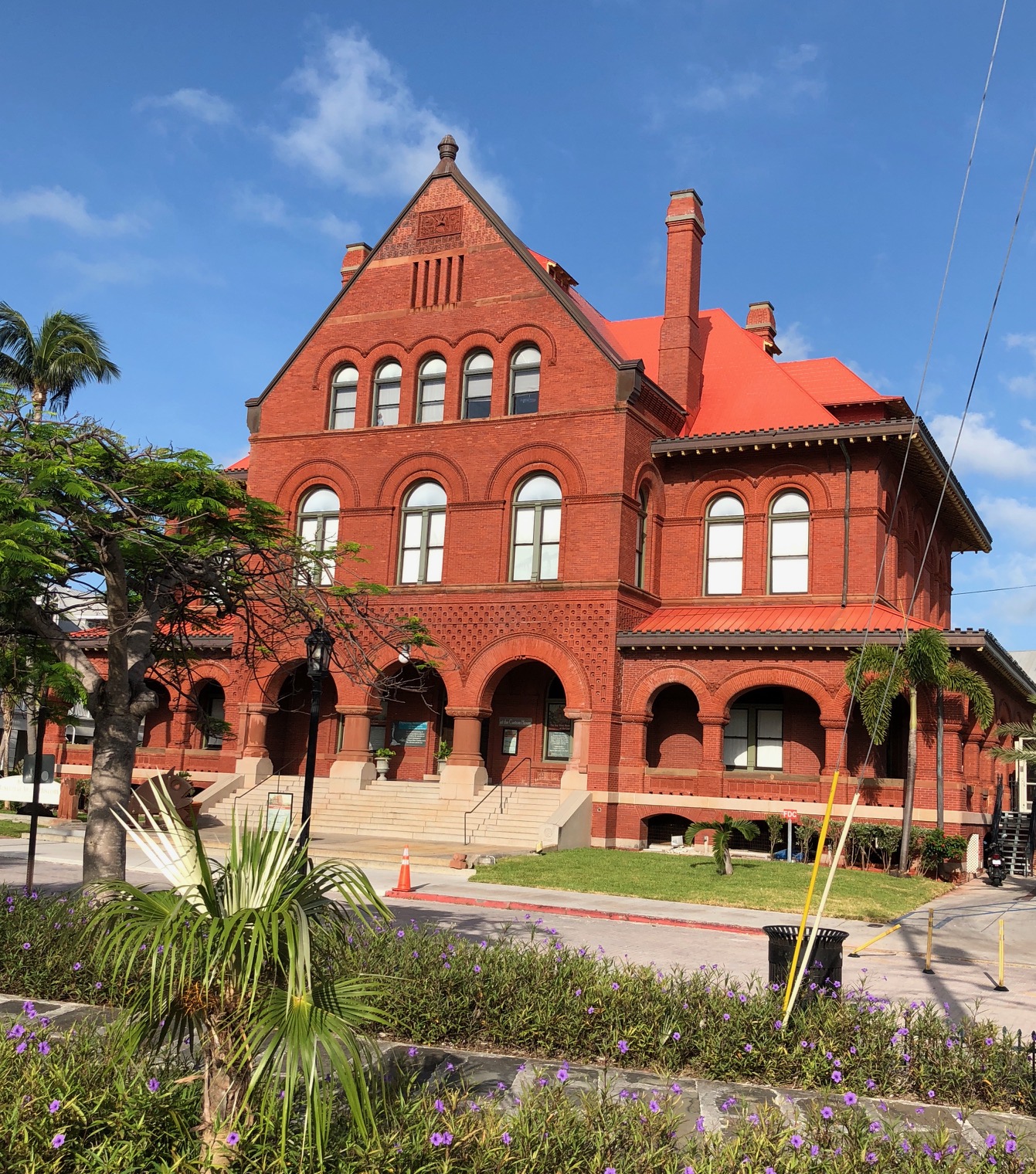 Flying Pig Tales - A Travel Blog: Iconic Key West