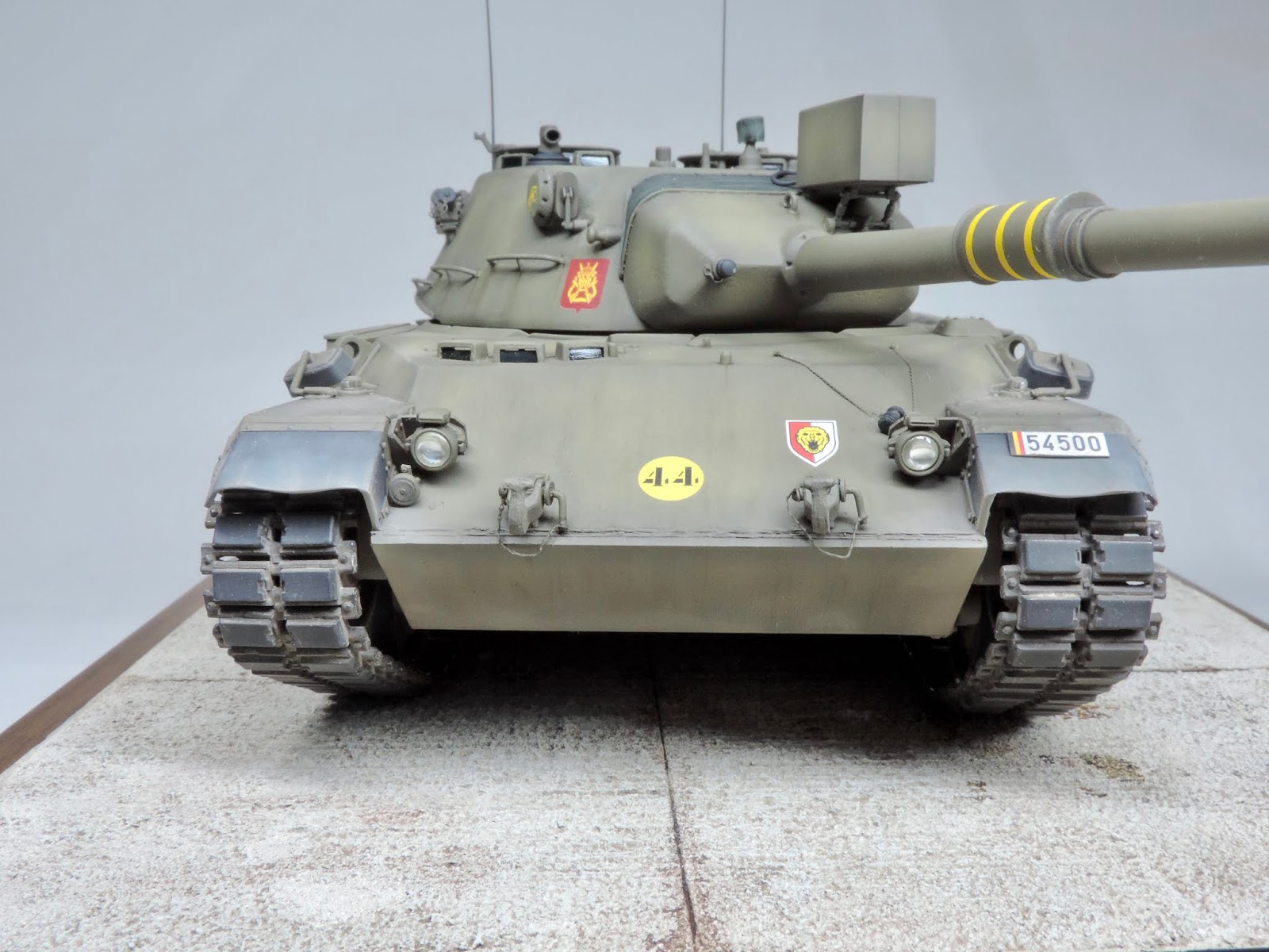 Pete's Model World : Belgian Leopard 1 Finished