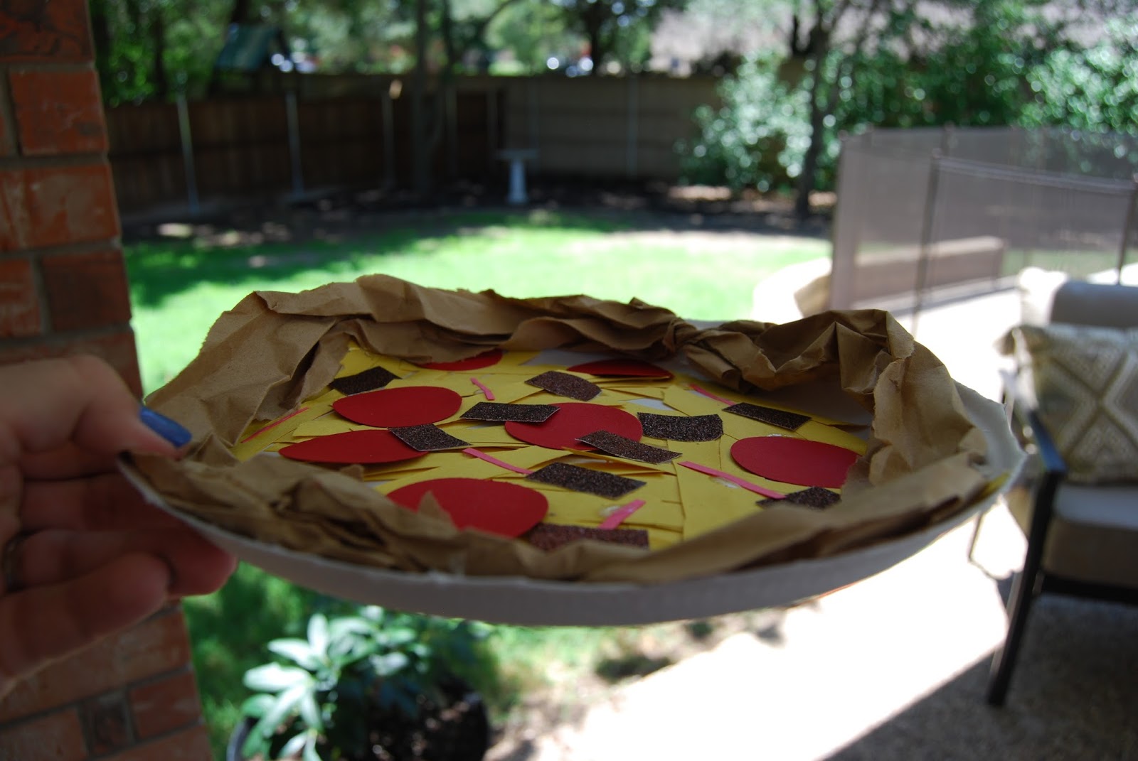 Momfessionals: Family Book Club - Secret Pizza Party