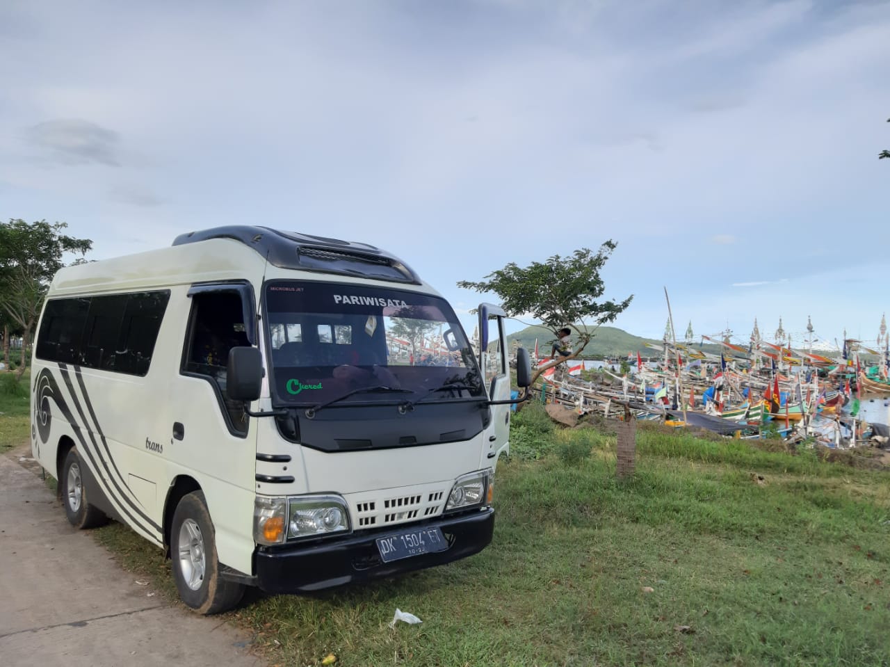 pantai dan pelabuhan ikan muncar banyuwangi