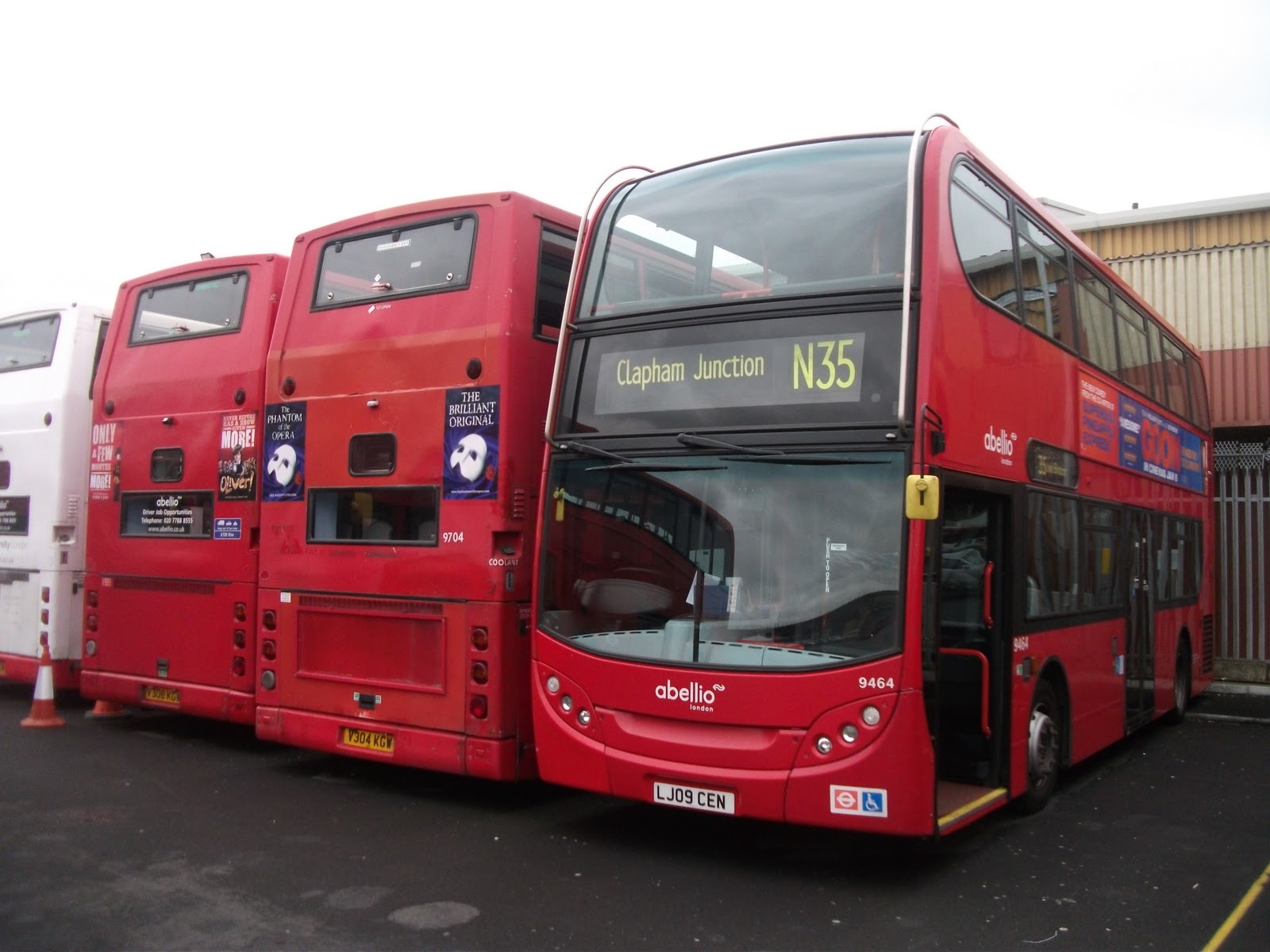 The Circle of London : Abellio London Queenstown Battersea Garage [QB ...