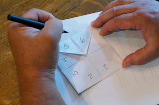 How to Make a Paper Chatterbox