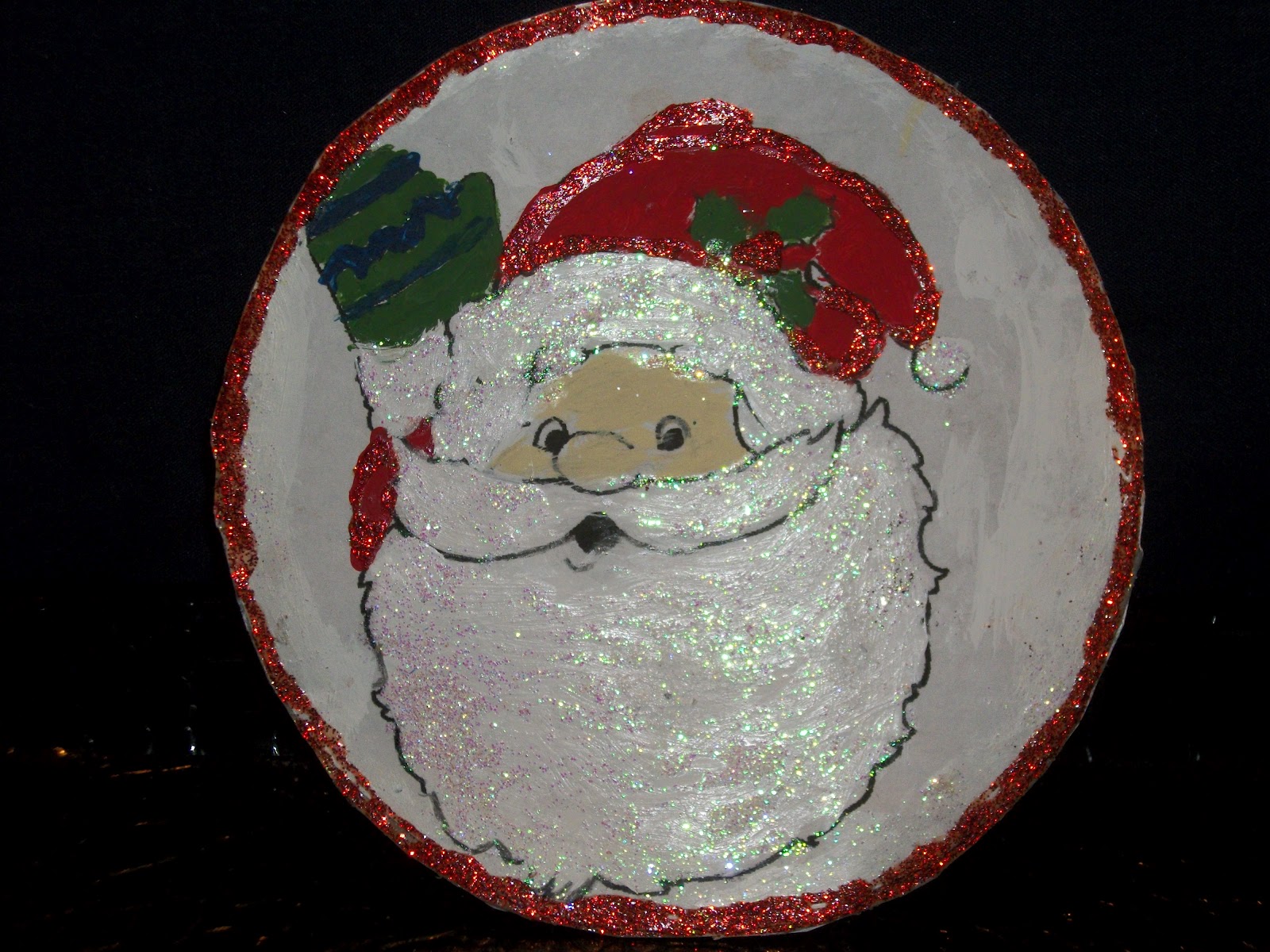 My Little Creative World: Santa's face with touches of glitter