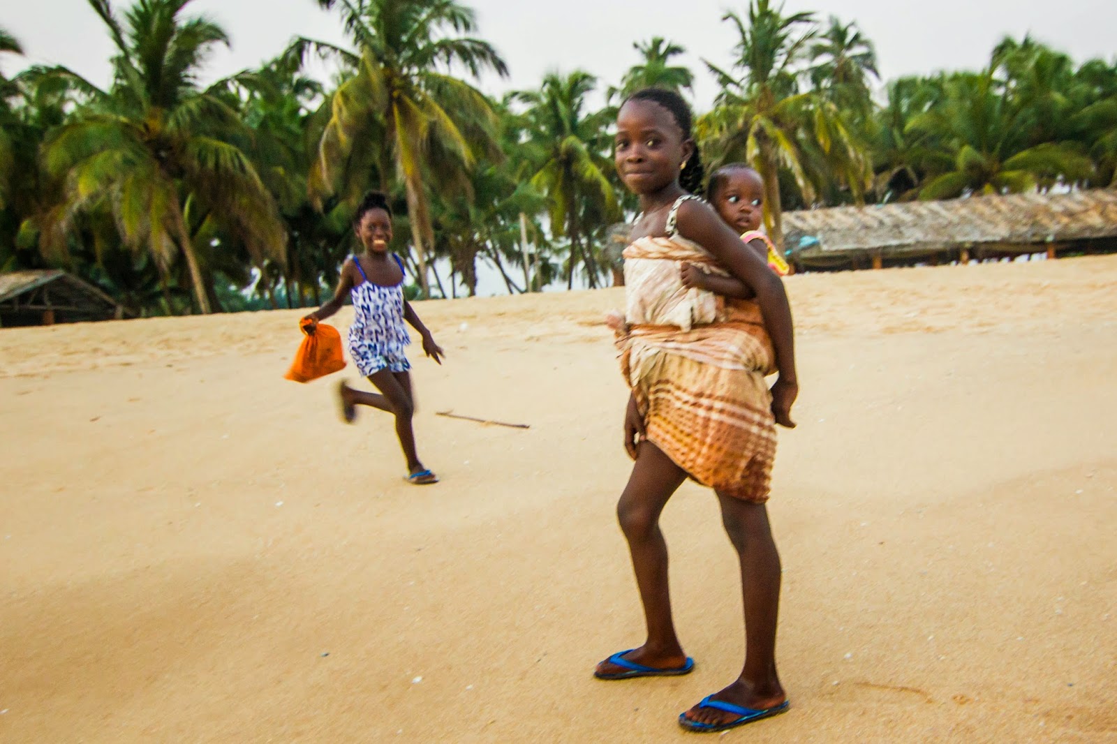 Little Weavers: Tips on Dressing Up Kids For Beach: How to Be Beach Ready?
