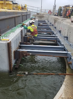 Crest Precast Concrete: Lock and Dam photos Starved Rock & Marseilles