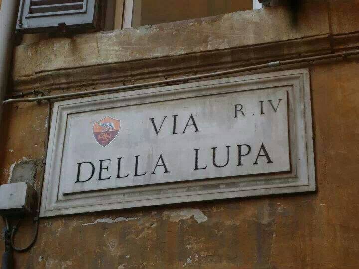 Rerum Romanarum: Via della Lupa