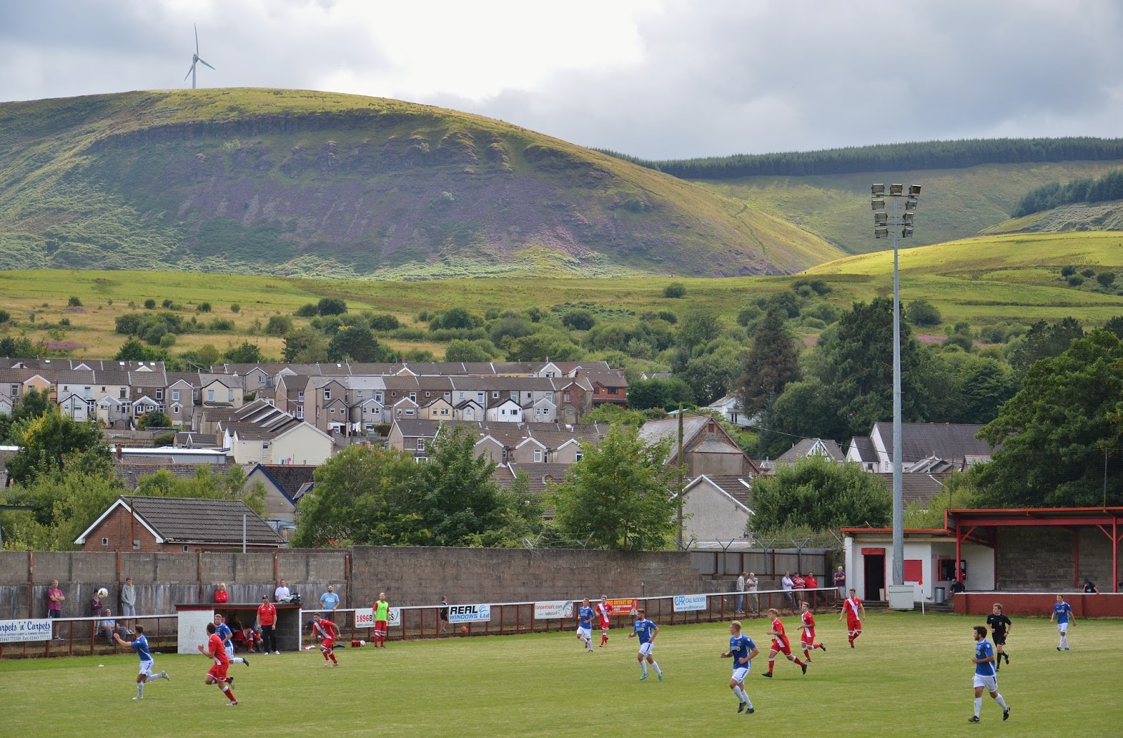 Extreme Football Tourism: WALES: Ton Pentre AFC