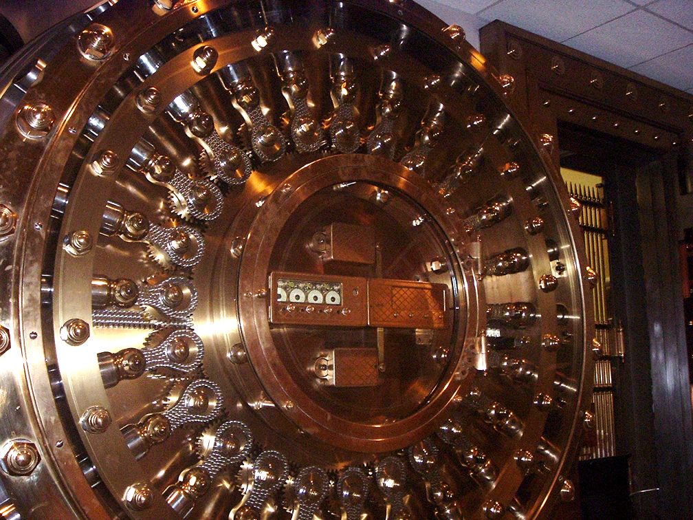 Bob Canada's BlogWorld: It's Not My Vault!