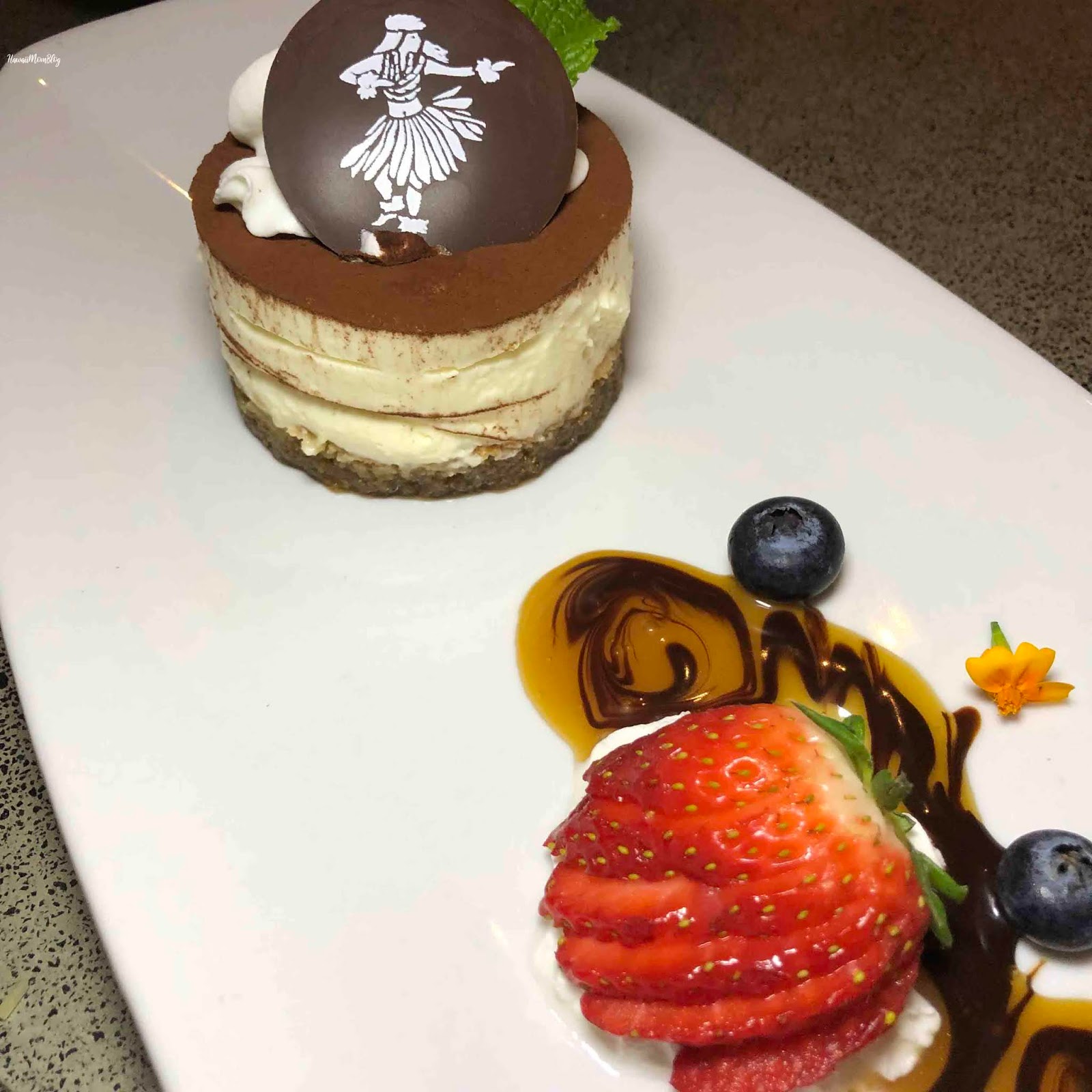 Hawaii Mom Blog: Visit Hilo: Hula Hulas