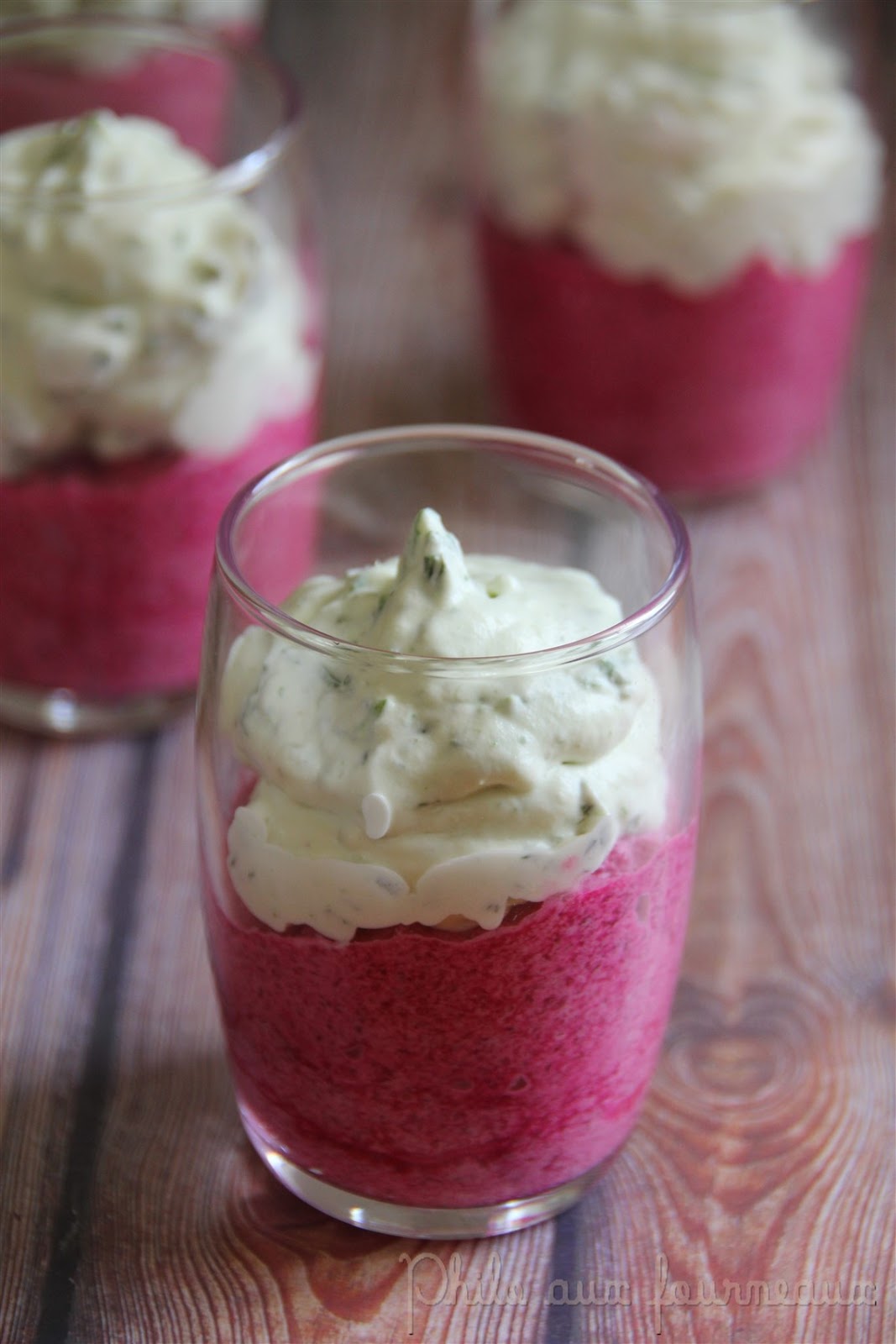 Philo aux fourneaux: Verrine à la betterave & mousse de roquette