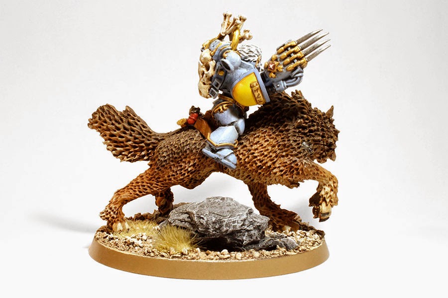 The Hammer of Wrath: SHOWCASE: Custom Canis Wolfborn